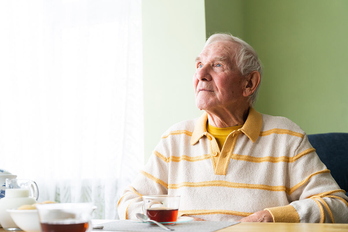 6 Facts About People Who Live To Be 100 - Interesting Facts